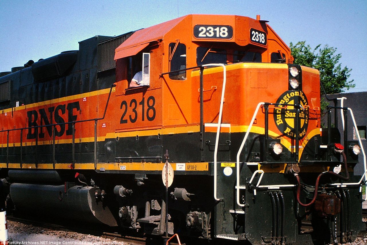 BNSF 2318